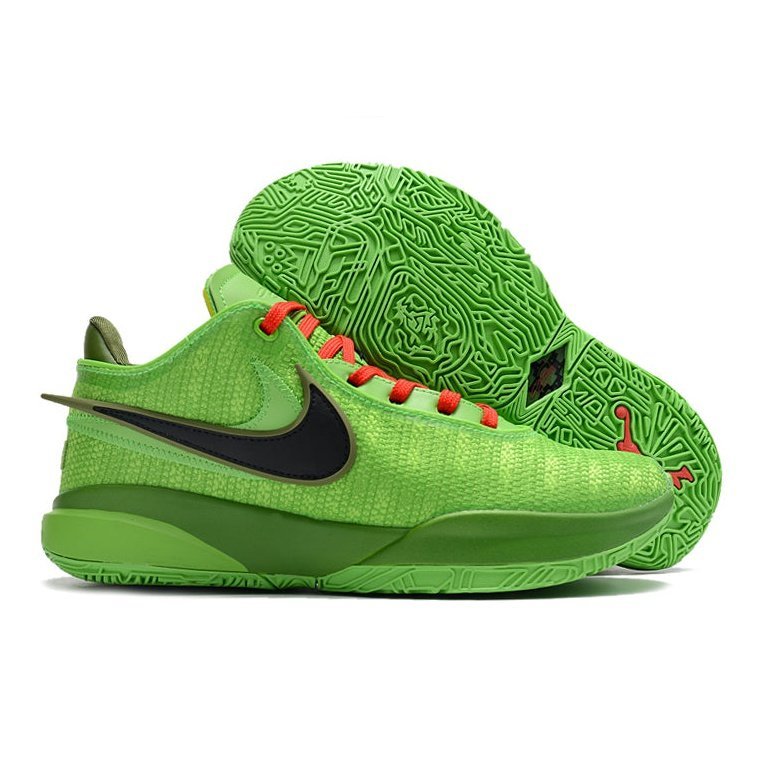 NIKE LEBRON 20 x GRINCH – Phantom Kicks